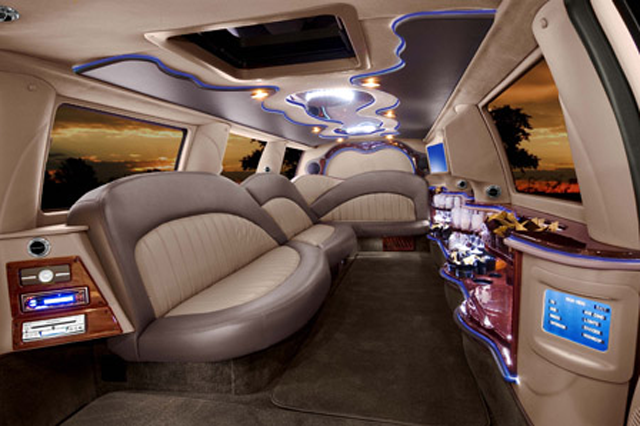 Executive Stretch Excursion Limo - Mikes Limousine